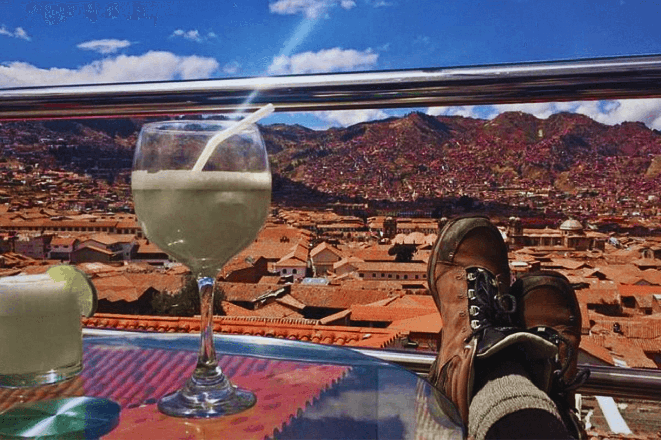¡Descubre la Magia en Los Mejores Bares de Cusco! - SuperTramp